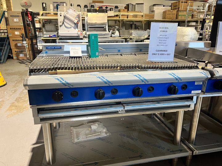 Blue Seal - 2 burner and 300mm hotplate